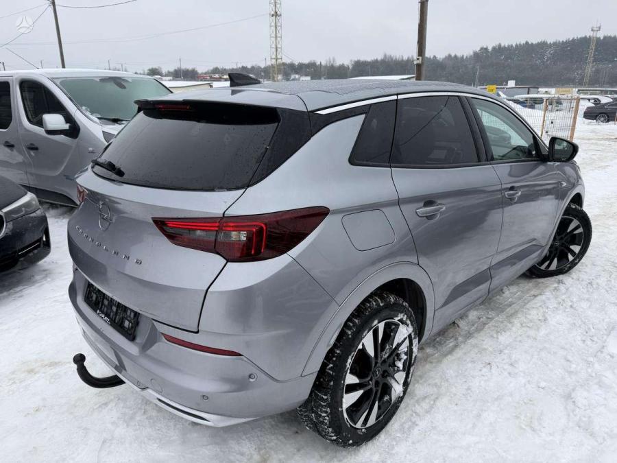 Pelēks Opel Grandland X 2022 Viļņa, ar dzinēja tilpumu 1.20 L un nobraukumu 184 tūkst. km par 13200 €, foto 2 vietnē AUTOMOTO.COM.LV