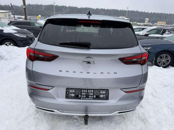 Pelēks Opel Grandland X 2022 Viļņa, ar dzinēja tilpumu 1.20 L un nobraukumu 184 tūkst. km par 13200 €, foto 3 vietnē AUTOMOTO.COM.LV