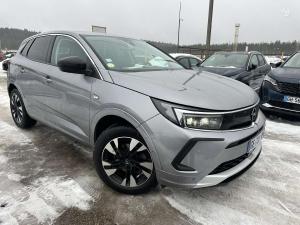 Grey Opel Grandland X 2022 in Vilnius, with an engine capacity of 1.50 L and mileage of 155 thousand km for 15124 €, photo 3 on AUTOMOTO.COM.LV