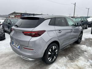 Grey Opel Grandland X 2022 in Vilnius, with an engine capacity of 1.50 L and mileage of 155 thousand km for 15124 €, photo 5 on AUTOMOTO.COM.LV