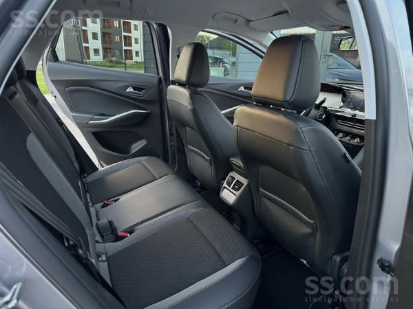 Pelēks Opel Grandland X 2022 Jelgava, ar dzinēja tilpumu 1.50 L un nobraukumu 135 tūkst. km par 19500 €, foto 7 vietnē AUTOMOTO.COM.LV