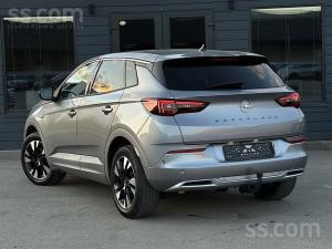 Pelēks Opel Grandland X 2022 Jelgava, ar dzinēja tilpumu 1.50 L un nobraukumu 135 tūkst. km par 18900 €, foto 3 vietnē AUTOMOTO.COM.LV