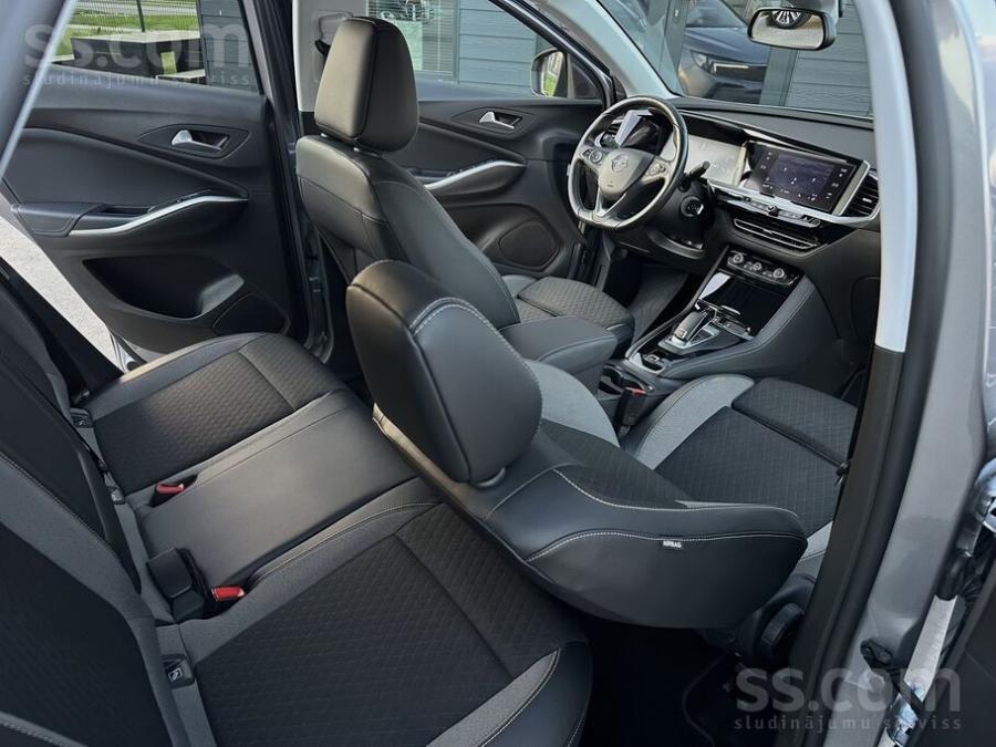 Pelēks Opel Grandland X 2022 Jelgava, ar dzinēja tilpumu 1.50 L un nobraukumu 135 tūkst. km par 18900 €, foto 9 vietnē AUTOMOTO.COM.LV