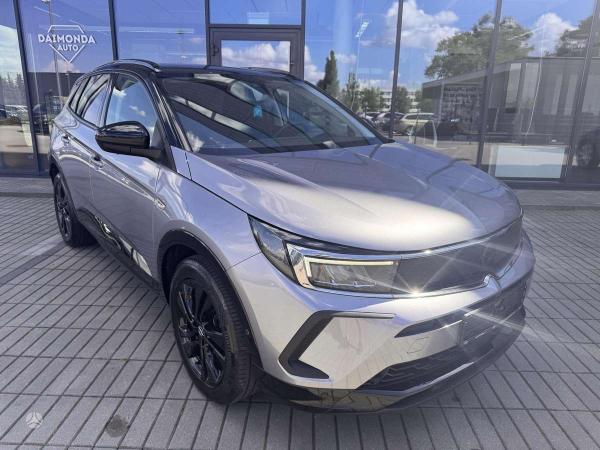 Серый Опель Grandland X 2022 в Каунас, объемом двигателя 1.20 л и пробегом 171 тыс. км за 14400 €, фото 3 на AUTOMOTO.COM.LV