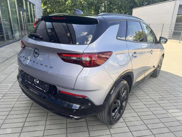 Серый Опель Grandland X 2022 в Каунас, объемом двигателя 1.20 л и пробегом 171 тыс. км за 14400 €, фото 4 на AUTOMOTO.COM.LV