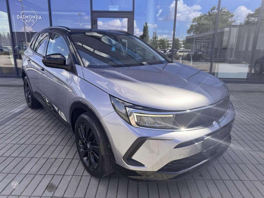 Pelēks Opel Grandland X 2022 Kauņa, ar dzinēja tilpumu 1.20 L un nobraukumu 171 tūkst. km par 14400 €, foto 4 vietnē AUTOMOTO.COM.LV