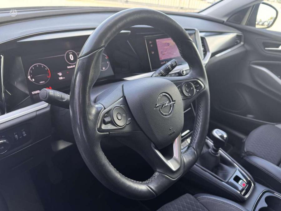 Pelēks Opel Grandland X 2022 Kauņa, ar dzinēja tilpumu 1.20 L un nobraukumu 171 tūkst. km par 14400 €, foto 8 vietnē AUTOMOTO.COM.LV