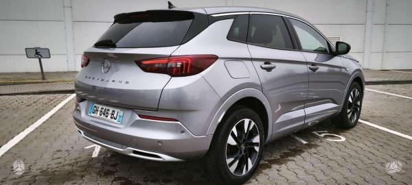 Pelēks Opel Grandland X 2022 Kauņa, ar dzinēja tilpumu 1.50 L un nobraukumu 181 tūkst. km par 14883 €, foto 5 vietnē AUTOMOTO.COM.LV