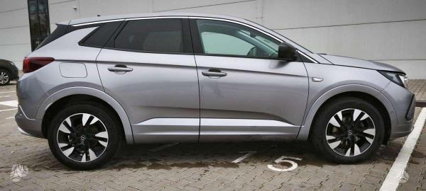 Pelēks Opel Grandland X 2022 Kauņa, ar dzinēja tilpumu 1.50 L un nobraukumu 181 tūkst. km par 14883 €, foto 8 vietnē AUTOMOTO.COM.LV