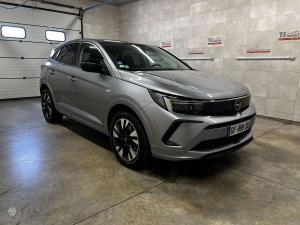 Серый Опель Grandland X 2022 в Мариямполе, объемом двигателя 1.20 л и пробегом 76 тыс. км за 15718 €, фото 4 на AUTOMOTO.COM.LV