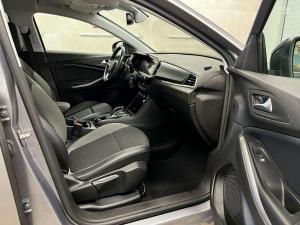 Серый Опель Grandland X 2022 в Мариямполе, объемом двигателя 1.20 л и пробегом 76 тыс. км за 15718 €, фото 9 на AUTOMOTO.COM.LV