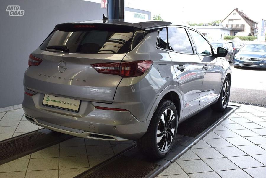 Grey Opel Grandland X 2023 in Kaunas, with an engine capacity of 1.50 L and mileage of 36 thousand km for 26872 €, photo 6 on AUTOMOTO.COM.LV