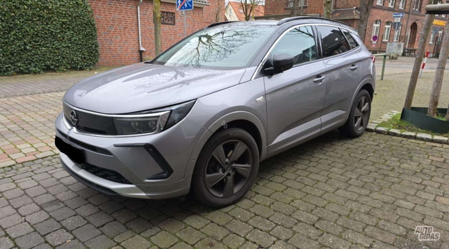 Pelēks Opel Grandland X 2023 Kauņa, ar dzinēja tilpumu 1.20 L un nobraukumu 19 tūkst. km par 25902 €, foto 1 vietnē AUTOMOTO.COM.LV