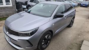 Grey Opel Grandland X 2023 in Vilnius, with an engine capacity of 1.50 L and mileage of 188 thousand km for 13900 €, photo  on AUTOMOTO.COM.LV