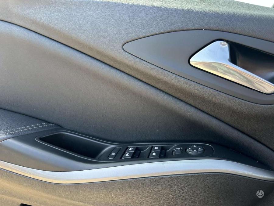 Pelēks Opel Grandland X 2023 Viļņa, ar dzinēja tilpumu 1.50 L un nobraukumu 187 tūkst. km par 14858 €, foto 14 vietnē AUTOMOTO.COM.LV