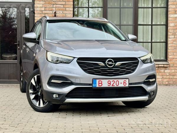Grey Opel Grandland X 2019 in Jelgava, with an engine capacity of 1.50 L and mileage of 0 thousand km for 9950 €, photo 2 on AUTOMOTO.COM.LV