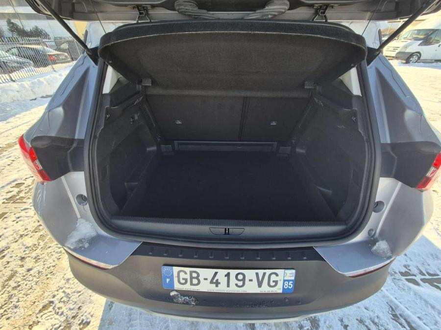 Grey Opel Grandland X 2020 in Kaunas, with an engine capacity of 1.50 L and mileage of 180 thousand km for 9900 €, photo 10 on AUTOMOTO.COM.LV