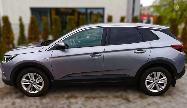 Grey Opel Grandland X 2020 in Kaunas, with an engine capacity of 1.50 L and mileage of 180 thousand km for 8300 €, photo 6 on AUTOMOTO.COM.LV