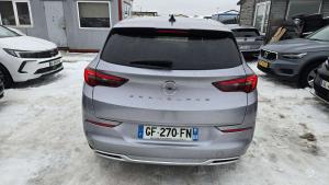 Grey Opel Grandland X 2022 in Vilnius, with an engine capacity of 1.50 L and mileage of 150 thousand km for 15400 €, photo 5 on AUTOMOTO.COM.LV