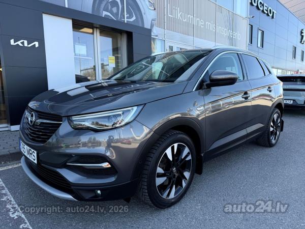 Pelēks Opel Grandland X 2018 Tallina, ar dzinēja tilpumu 1.20 L un nobraukumu 131 tūkst. km par 12900 €, foto 1 vietnē AUTOMOTO.COM.LV