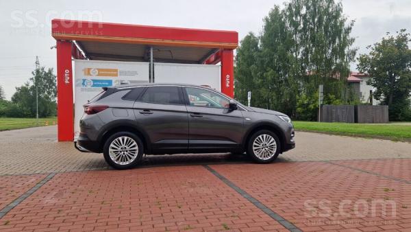Pelēks Opel Grandland X 2018 Jelgava, ar dzinēja tilpumu 1.20 L un nobraukumu 102 tūkst. km par 10450 €, foto 9 vietnē AUTOMOTO.COM.LV