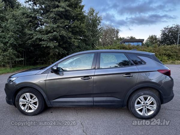 Pelēks Opel Grandland X 2018 Tallina, ar dzinēja tilpumu 1.60 L un nobraukumu 142 tūkst. km par 11800 €, foto 3 vietnē AUTOMOTO.COM.LV