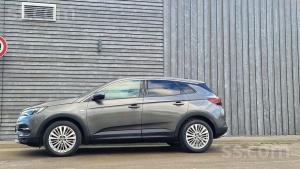Серый Опель Grandland X 2018 в Елгава, объемом двигателя 1.20 л и пробегом 102 тыс. км за 9950 €, фото 5 на AUTOMOTO.COM.LV