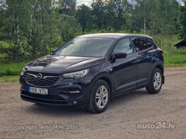 Pelēks Opel Grandland X 2019 Tallina, ar dzinēja tilpumu 1.20 L un nobraukumu 62 tūkst. km par 14600 €, foto 1 vietnē AUTOMOTO.COM.LV