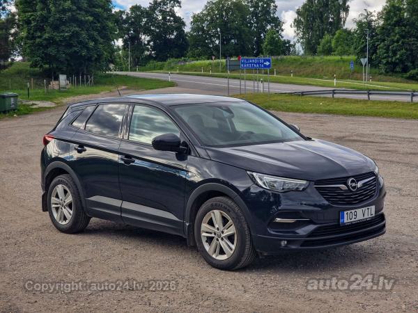 Pelēks Opel Grandland X 2019 Tallina, ar dzinēja tilpumu 1.20 L un nobraukumu 62 tūkst. km par 14600 €, foto 2 vietnē AUTOMOTO.COM.LV