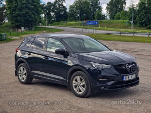 Grey Opel Grandland X 2019 in Tallinn, with an engine capacity of 1.20 L and mileage of 62 thousand km for 14600 €, photo 3 on AUTOMOTO.COM.LV