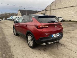 Red Opel Grandland X 2018 in Taurage, with an engine capacity of 1.56 L and mileage of 178 thousand km for 9900 €, photo 3 on AUTOMOTO.COM.LV