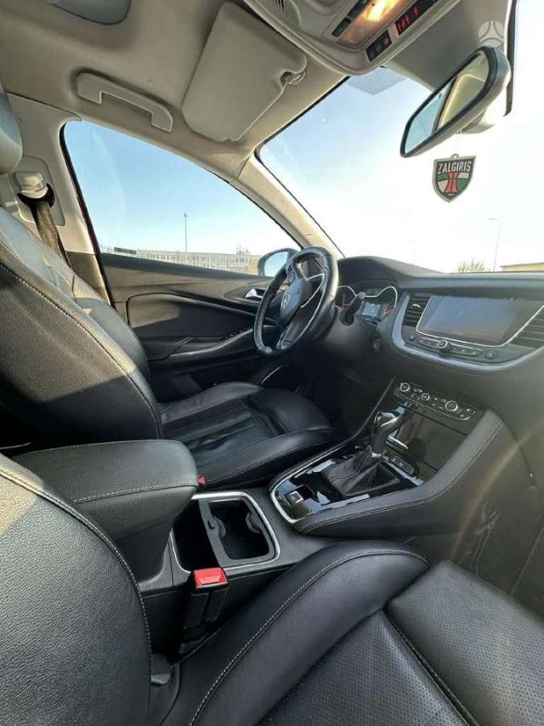 Sarkans Opel Grandland X 2018 Kauņa, ar dzinēja tilpumu 2.00 L un nobraukumu 204 tūkst. km par 15100 €, foto 4 vietnē AUTOMOTO.COM.LV