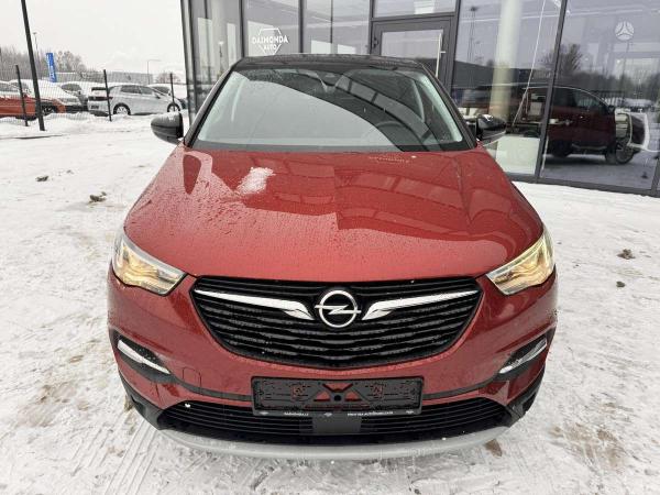 Red Opel Grandland X 2018 in Kaunas, with an engine capacity of 1.20 L and mileage of 193 thousand km for 9600 €, photo 2 on AUTOMOTO.COM.LV