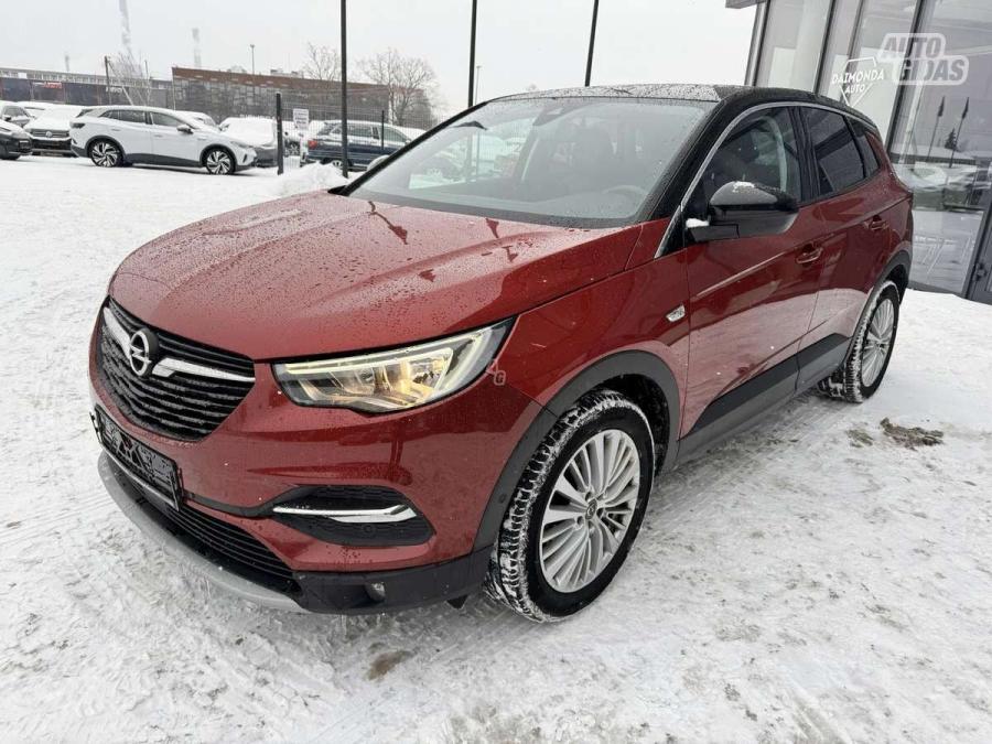 Red Opel Grandland X 2018 in Kaunas, with an engine capacity of 1.20 L and mileage of 193 thousand km for 8900 €, photo 1 on AUTOMOTO.COM.LV
