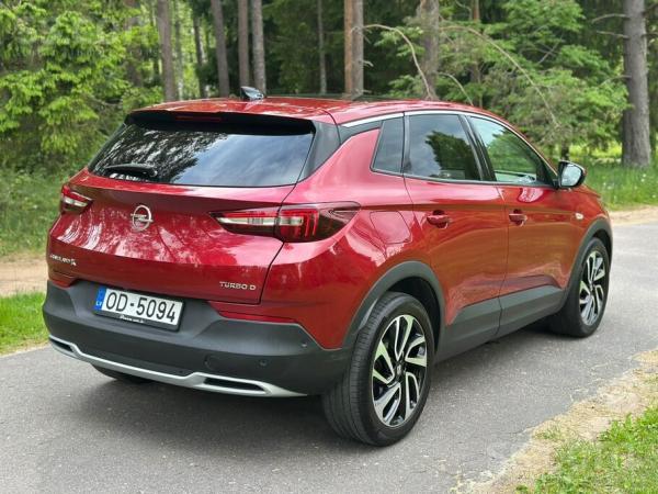 Sarkans Opel Grandland X 2018 Rīga, ar dzinēja tilpumu 1.60 L un nobraukumu 160 tūkst. km par 11770 €, foto 4 vietnē AUTOMOTO.COM.LV