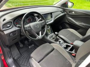 Красный Опель Grandland X 2018 в Рига, объемом двигателя 1.60 л и пробегом 160 тыс. км за 11770 €, фото 10 на AUTOMOTO.COM.LV