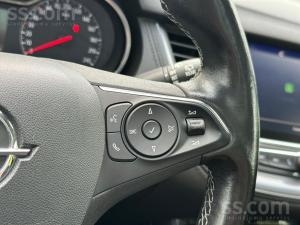 Красный Опель Grandland X 2018 в Рига, объемом двигателя 1.60 л и пробегом 160 тыс. км за 11770 €, фото 16 на AUTOMOTO.COM.LV