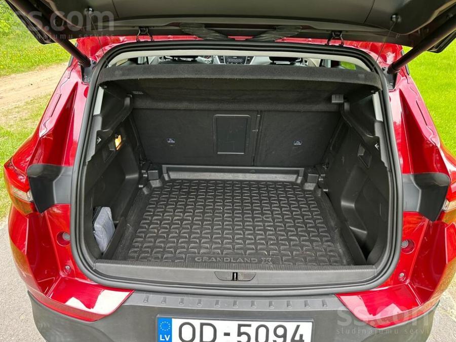 Красный Опель Grandland X 2018 в Рига, объемом двигателя 1.60 л и пробегом 160 тыс. км за 11770 €, фото 22 на AUTOMOTO.COM.LV