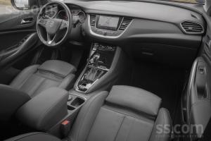 Красный Опель Grandland X 2018 в Тукумс, объемом двигателя 2.00 л и пробегом 181 тыс. км за 13790 €, фото 23 на AUTOMOTO.COM.LV