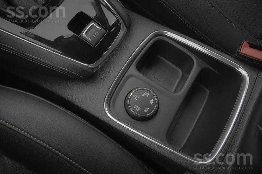 Красный Опель Grandland X 2018 в Тукумс, объемом двигателя 2.00 л и пробегом 181 тыс. км за 13790 €, фото 31 на AUTOMOTO.COM.LV