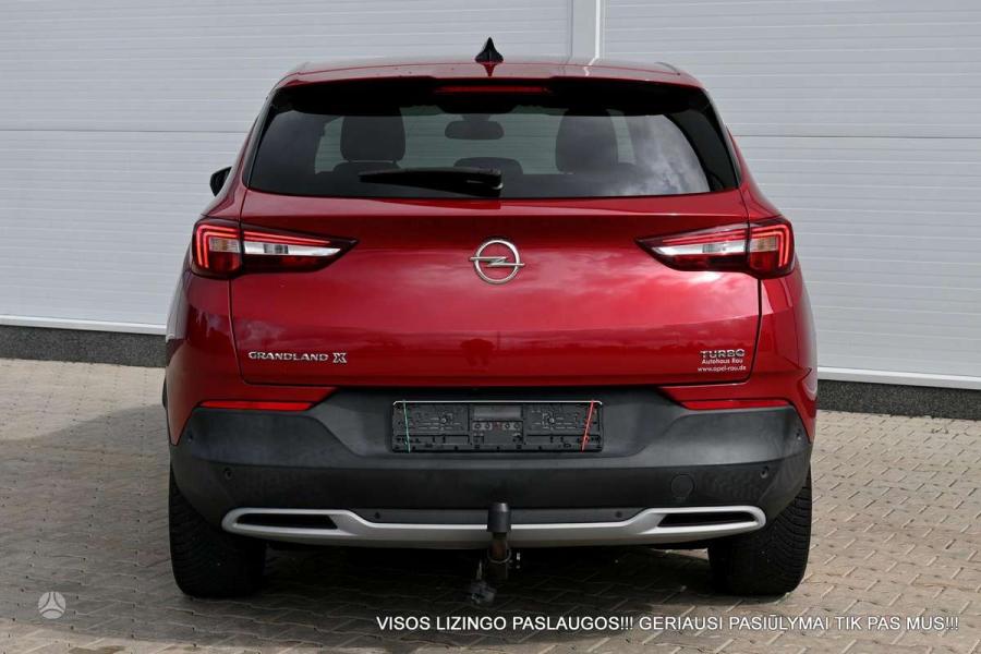 Red Opel Grandland X 2018 in Kretinga, with an engine capacity of 1.20 L and mileage of 143 thousand km for 8599 €, photo 9 on AUTOMOTO.COM.LV