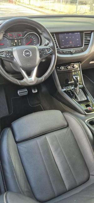 Red Opel Grandland X 2018 in Marijampole, with an engine capacity of 2.00 L and mileage of 172 thousand km for 10950 €, photo 20 on AUTOMOTO.COM.LV