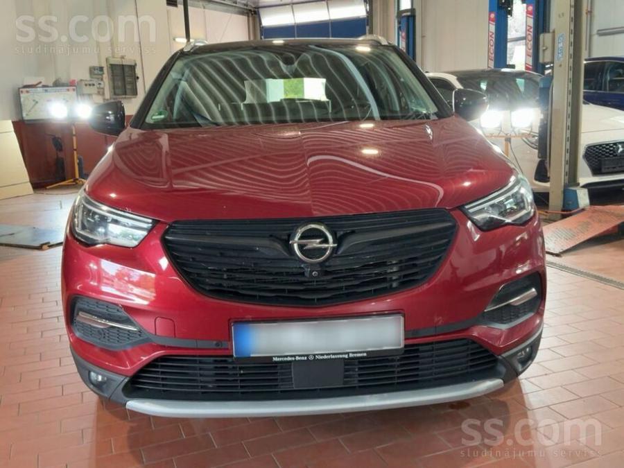 Красный Опель Grandland X 2018 в Тукумс, объемом двигателя 2.00 л и пробегом 237 тыс. км за 13700 €, фото 6 на AUTOMOTO.COM.LV