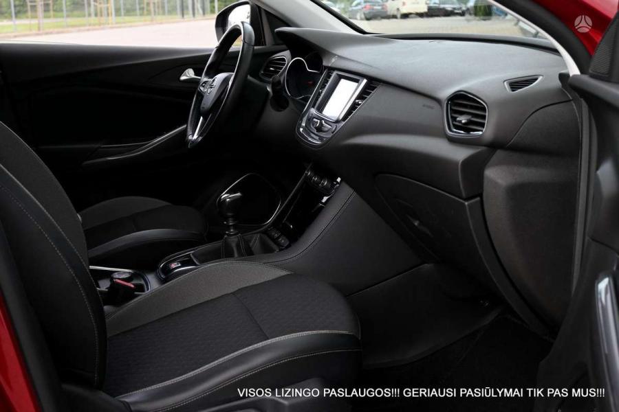 Sarkans Opel Grandland X 2018 Kretinga, ar dzinēja tilpumu 1.20 L un nobraukumu 143 tūkst. km par 8599 €, foto 30 vietnē AUTOMOTO.COM.LV