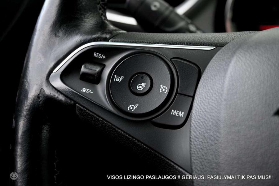 Sarkans Opel Grandland X 2018 Kretinga, ar dzinēja tilpumu 1.20 L un nobraukumu 143 tūkst. km par 8599 €, foto 38 vietnē AUTOMOTO.COM.LV