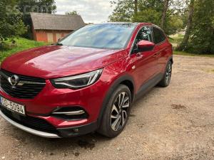Красный Опель Grandland X 2018 в Лиепая, объемом двигателя 1.60 л и пробегом 167 тыс. км за 10500 €, фото  на AUTOMOTO.COM.LV