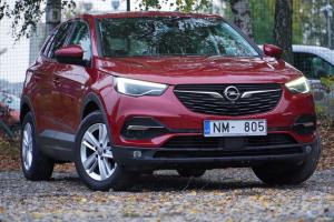 Sarkans Opel Grandland X 2018 Rīga, ar dzinēja tilpumu 1.60 L un nobraukumu 205 tūkst. km par 10490 €, foto  vietnē AUTOMOTO.COM.LV