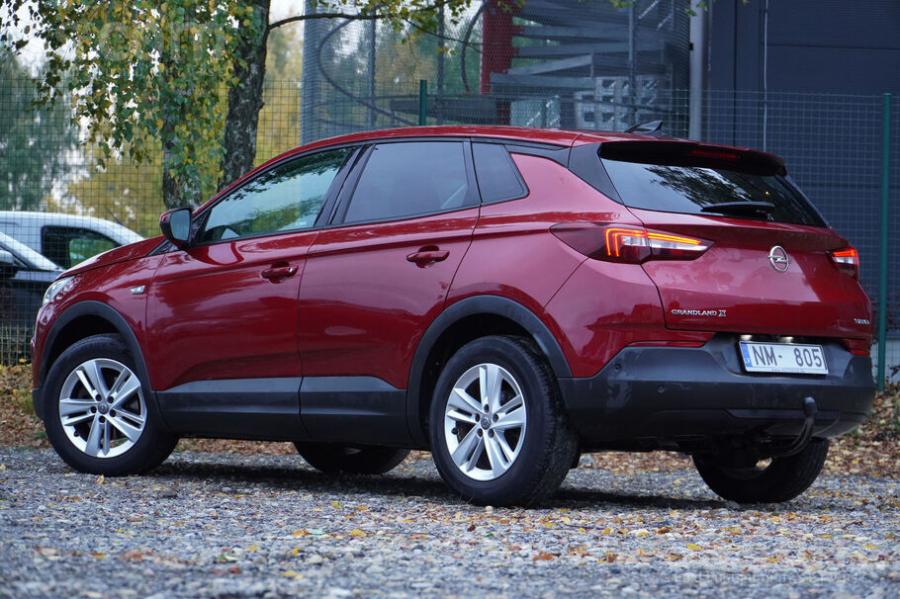 Sarkans Opel Grandland X 2018 Rīga, ar dzinēja tilpumu 1.60 L un nobraukumu 205 tūkst. km par 10490 €, foto 12 vietnē AUTOMOTO.COM.LV