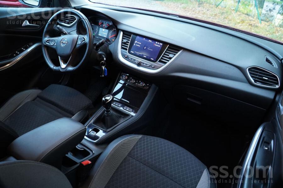 Sarkans Opel Grandland X 2018 Rīga, ar dzinēja tilpumu 1.60 L un nobraukumu 205 tūkst. km par 10490 €, foto 17 vietnē AUTOMOTO.COM.LV