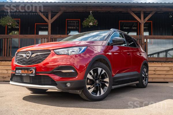Red Opel Grandland X 2019 in Riga, with an engine capacity of 1.20 L and mileage of 0 thousand km for 12500 €, photo 9 on AUTOMOTO.COM.LV